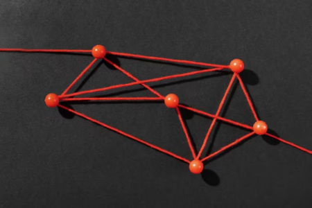 Non-Linear Storytelling: Meaning, Techniques, and Examples